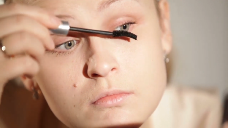 Do Eyelashes Grow and Turn Gray? - Intriguing Facts